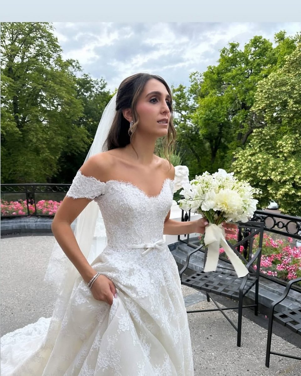 Ο χλιδάτος γάμος σαν παραμύθι της Ιρανής πριγκίπισσας Ιμάν στο Παρίσι -Εγγονή της «Τζάκι της ...